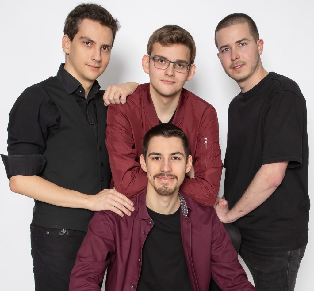 RECHARGED veröffentlichen ihr Debütalbum "Recharged"